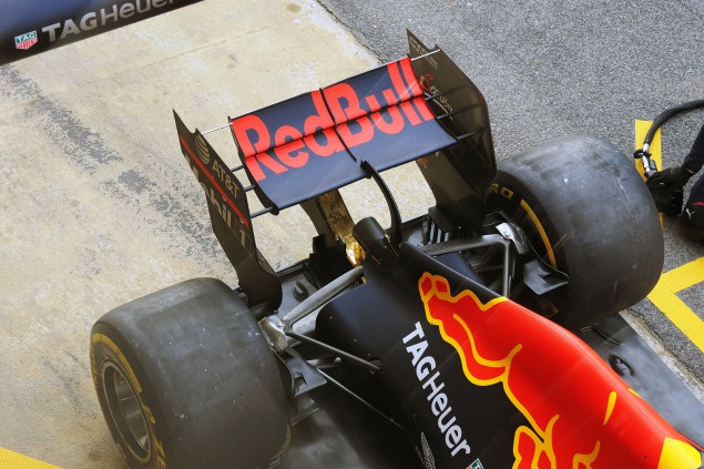 【リアルスコープ】レッドブルのピットストップ練習専用車 – F1LIFE