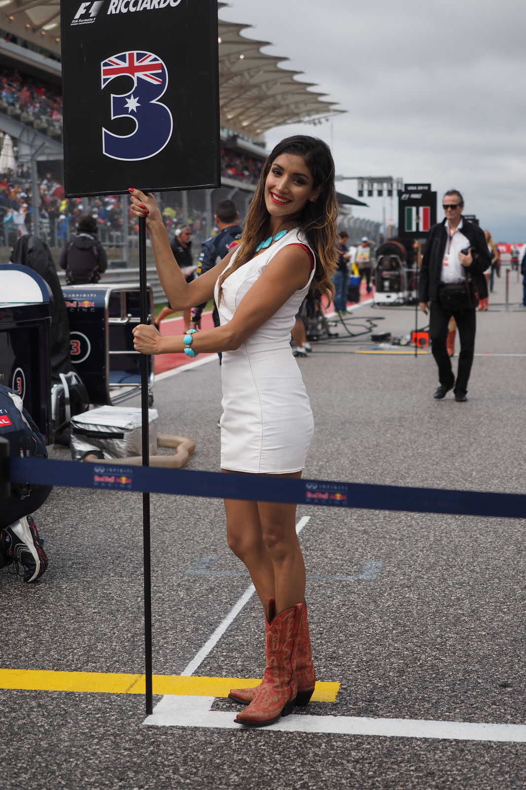 【F1ビューティー】2015 Rd.16 USGP編「テキサススタイルの美女たち！」 – F1LIFE