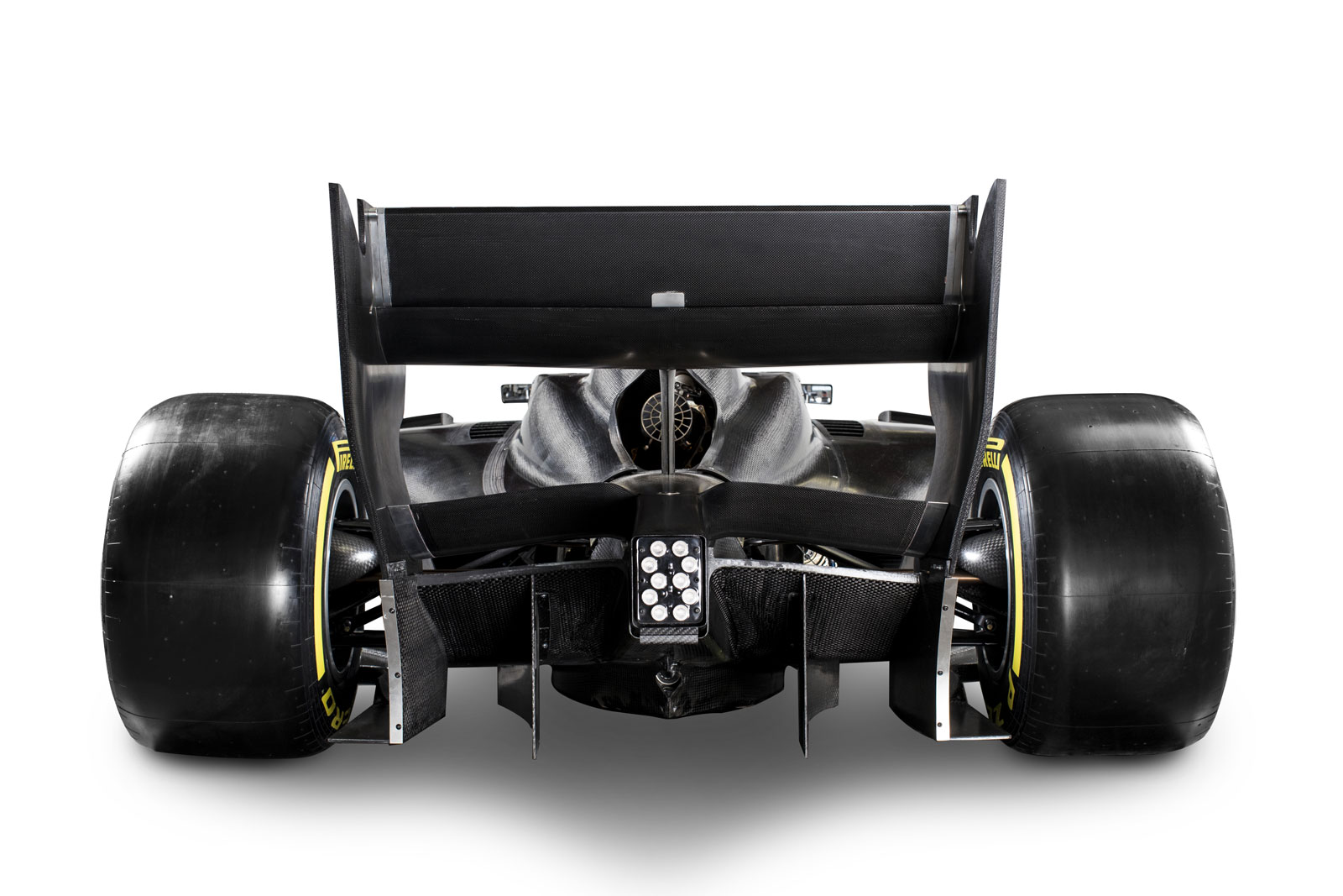 【特別レポート】FIA F2新車『F2 2018』、「速さは変わらず、ショーとルックスと安全性を高めた」 – F1LIFE