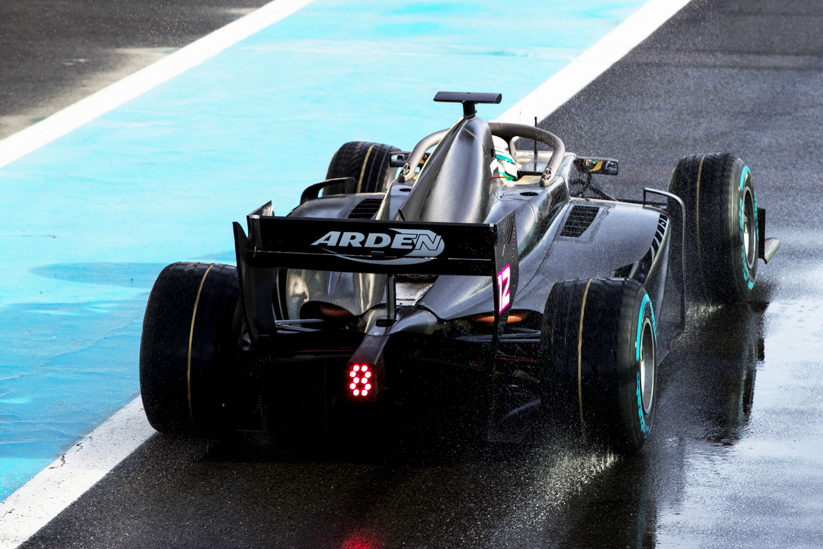 【特別レポート】FIA F2新車『F2 2018』、「速さは変わらず、ショーとルックスと安全性を高めた」 – F1LIFE