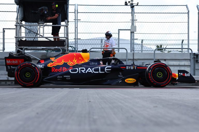 TECH-MIA-02-RBR – F1LIFE