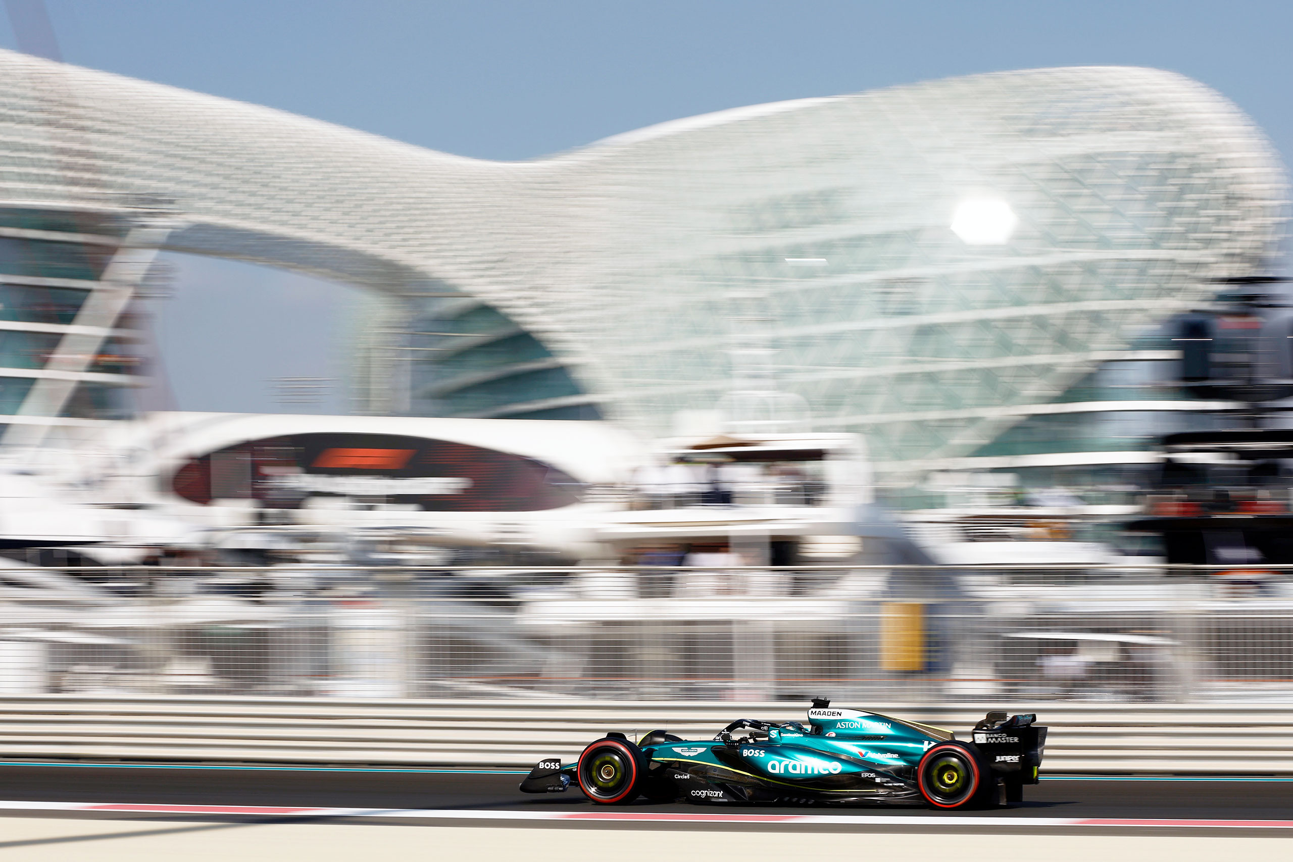 アストンマーティンAMR24ディテール高画質写真集【2024 Rd.24 ARE】 – F1LIFE