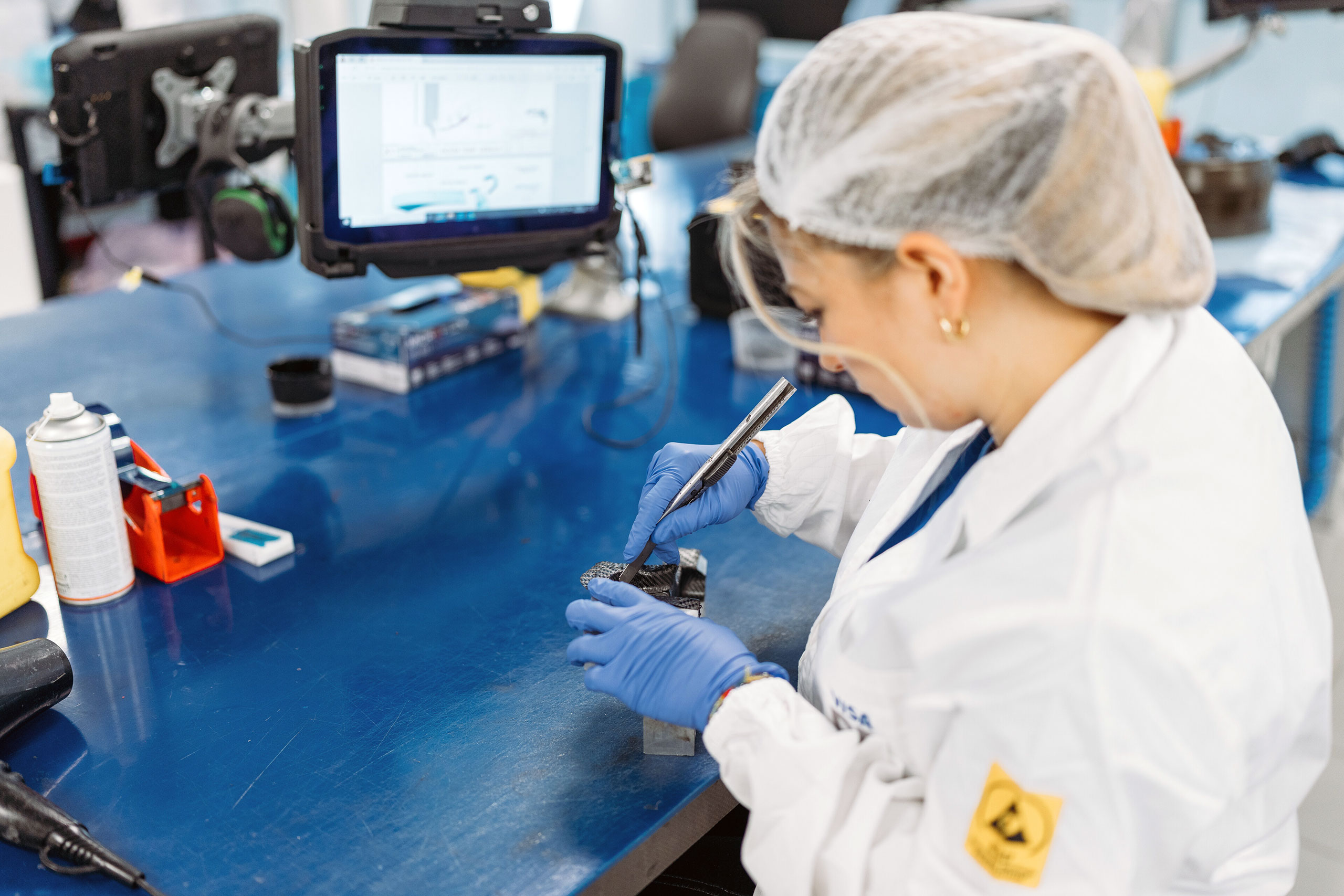 【特別記事】レーシングブルズ、VCARB 02を生み出すファクトリー徹底紹介【ファエンツァ】 – F1LIFE